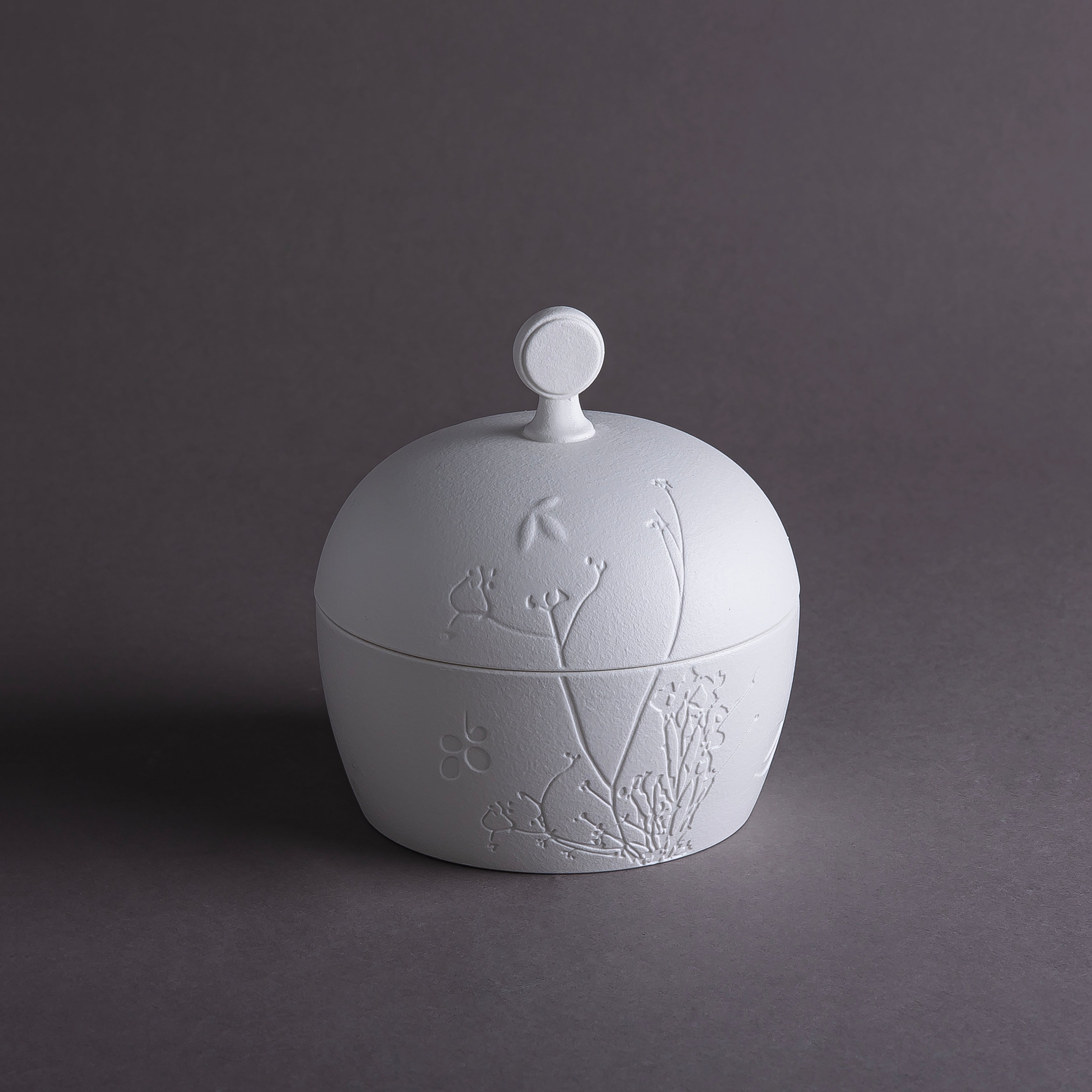 Matt White Ceramic Bowl with cover – Cascades UAE