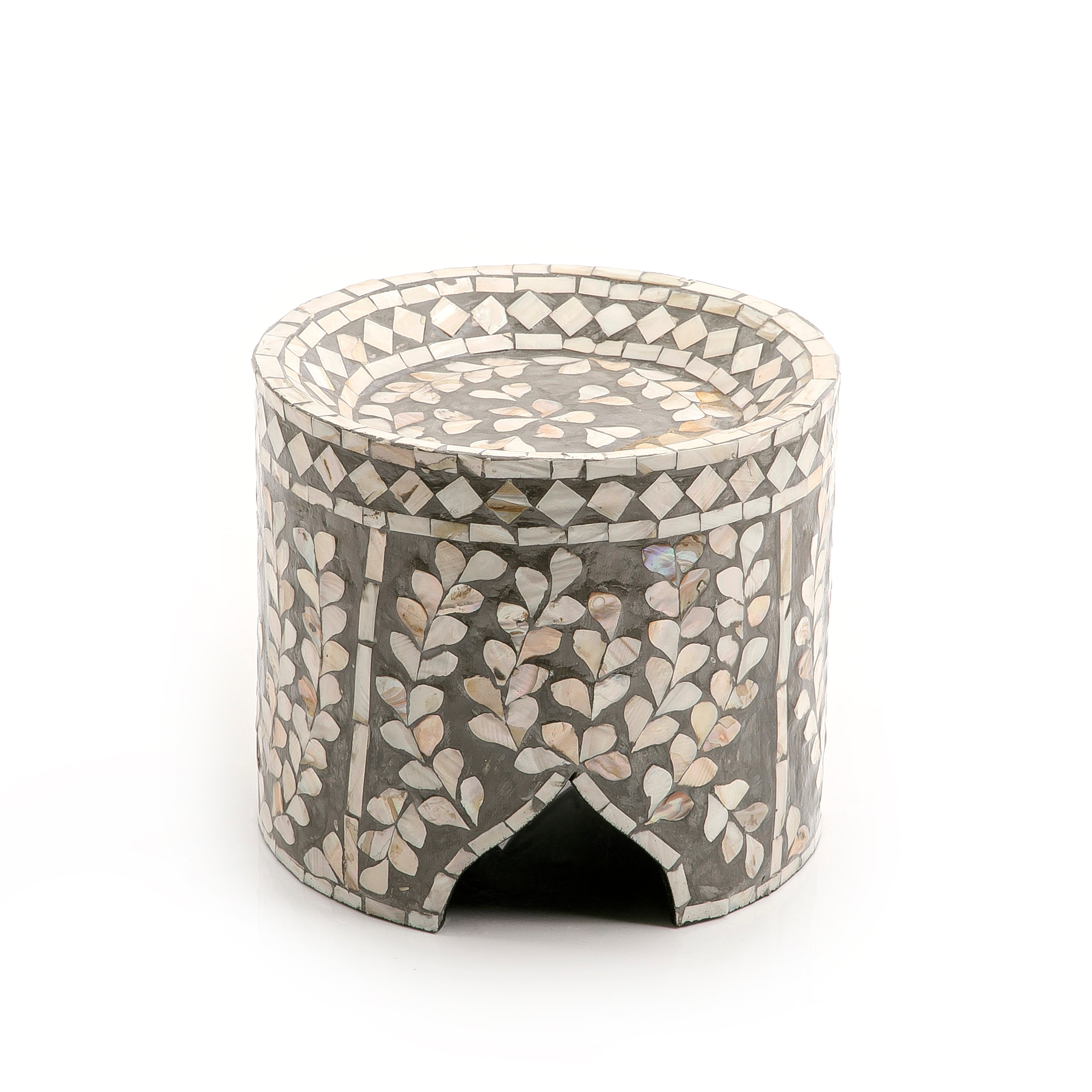 Cylindrical Vietnamese Mop Stand – Cascades UAE